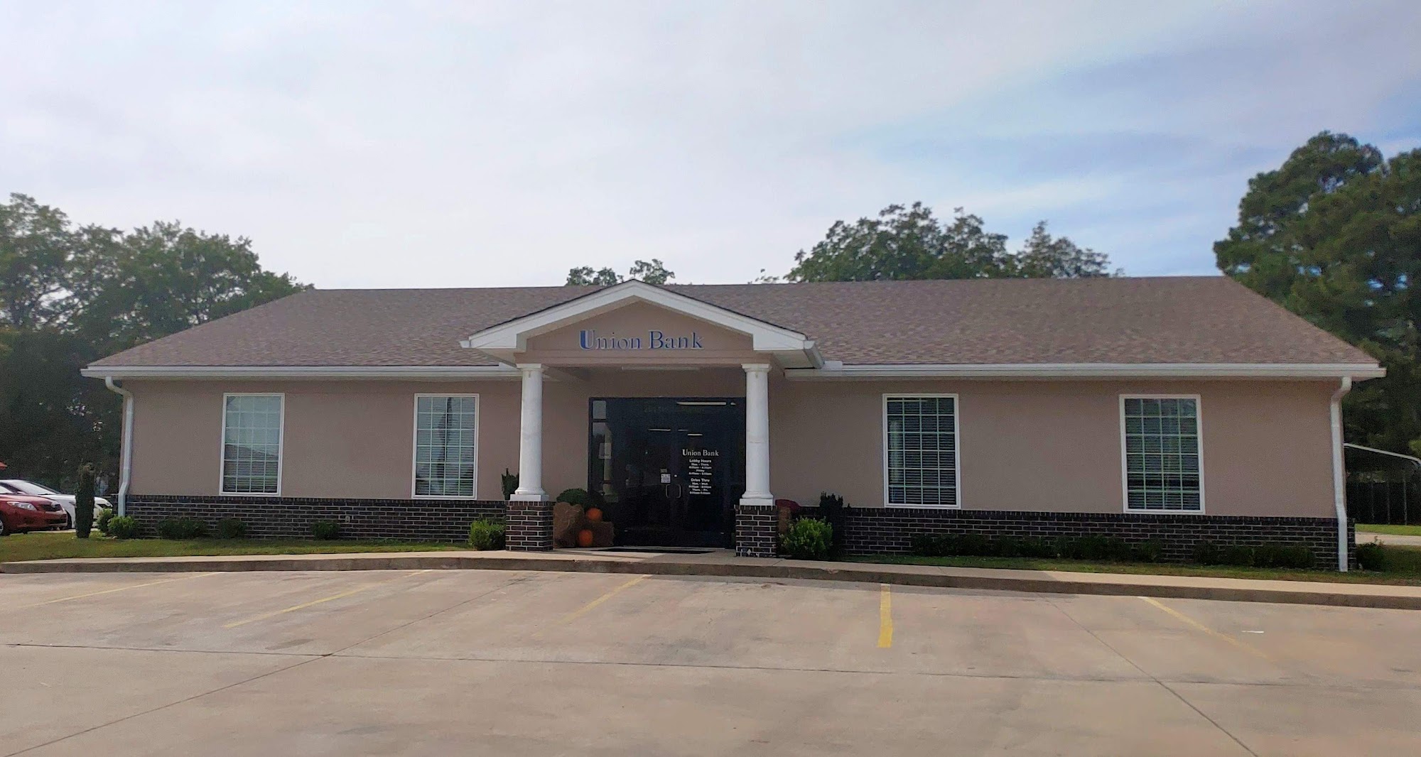 UNION BANK & TRUST CO - 201 N Martin St, Warren AR - Hours, Directions ...