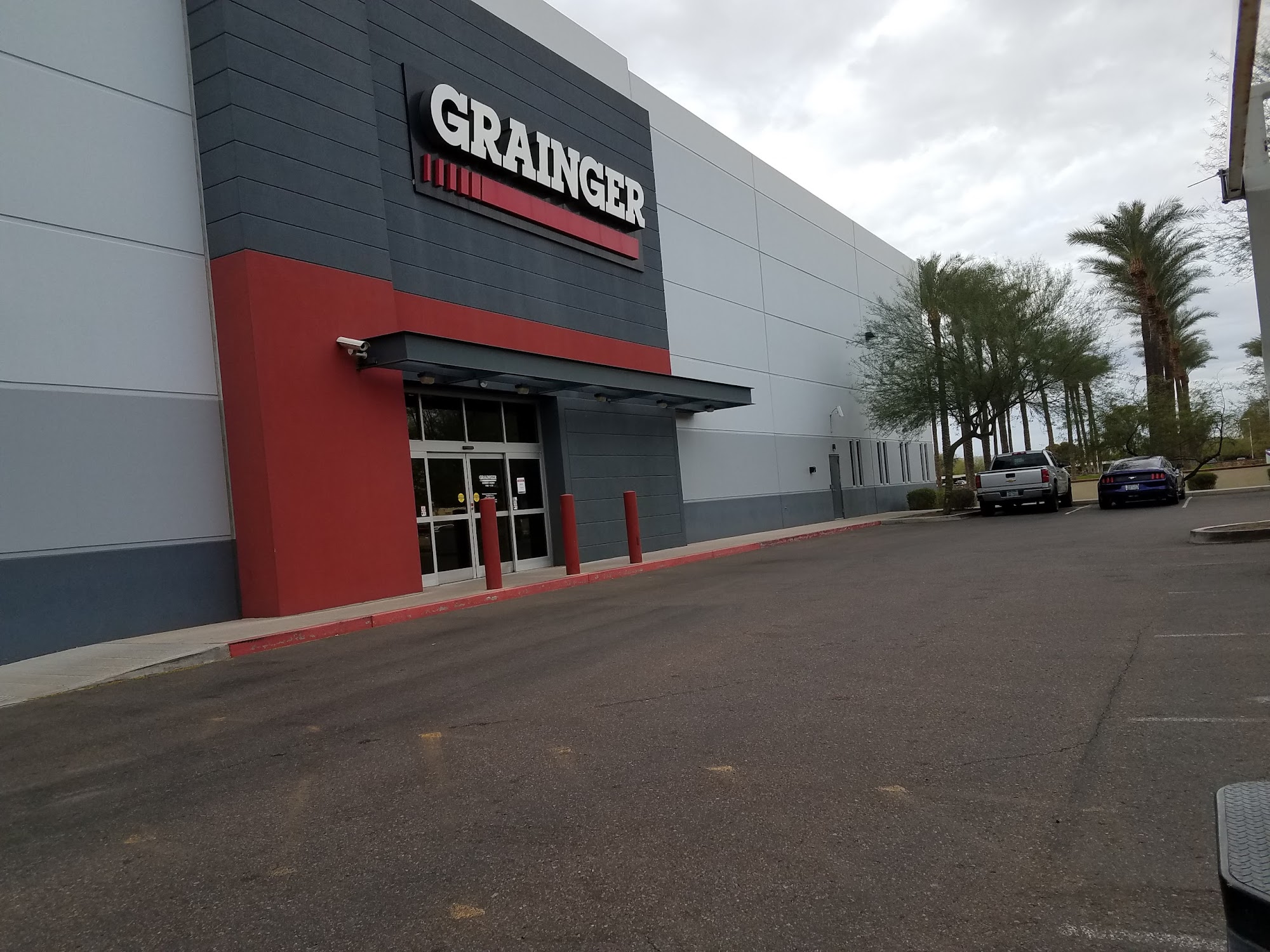 GRAINGER INDUSTRIAL SUPPLY - 4465 E Broadway Rd, Phoenix AZ - Hours ...