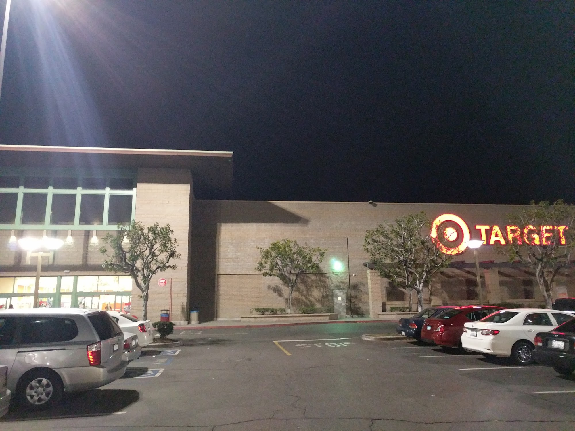 TARGET - 16964 Slover Ave, Fontana CA - Hours, Directions, Reviews ...