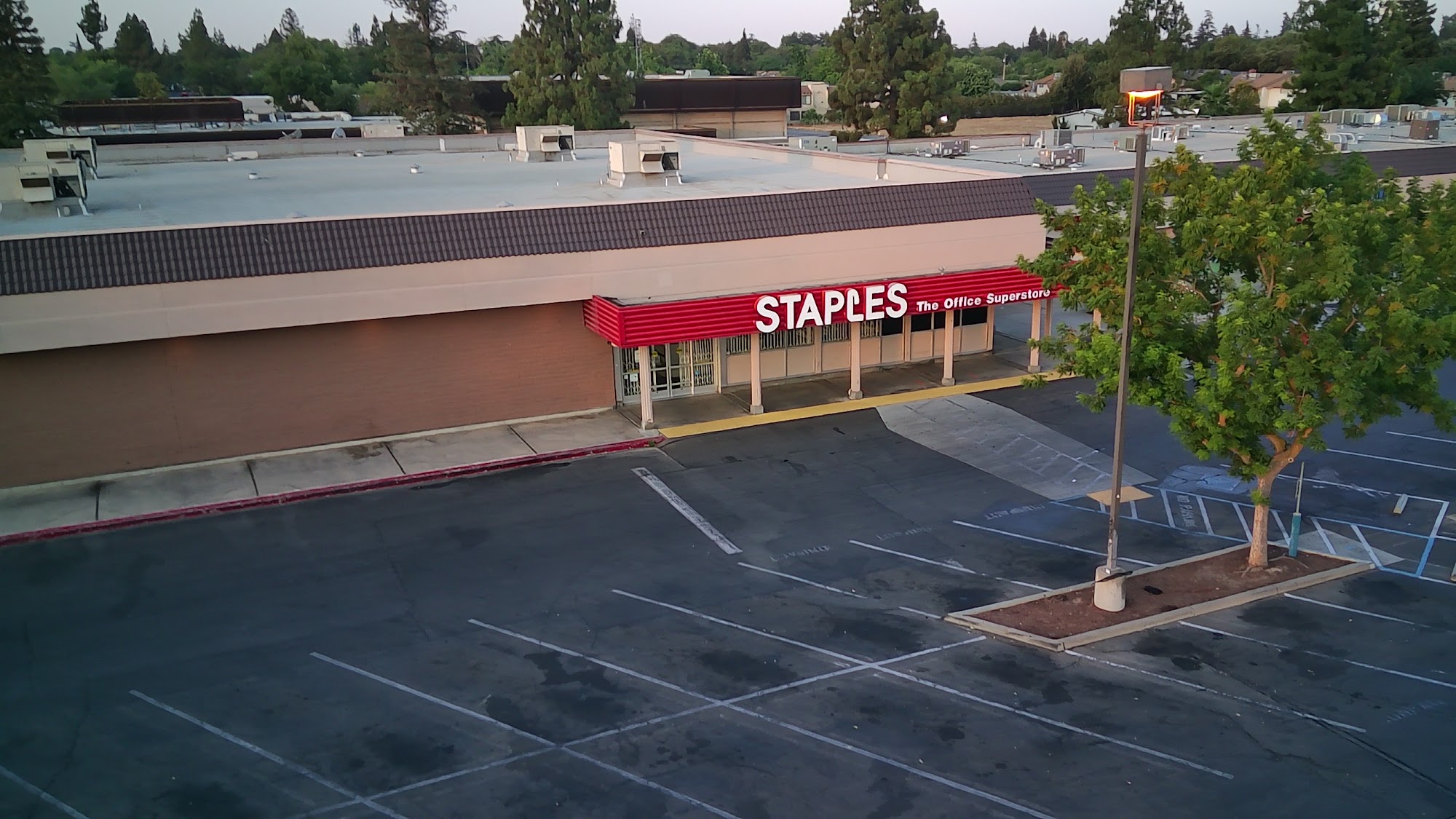 STAPLES - 20 W Olive Ave, Merced CA - Hours, Directions, Reviews ...