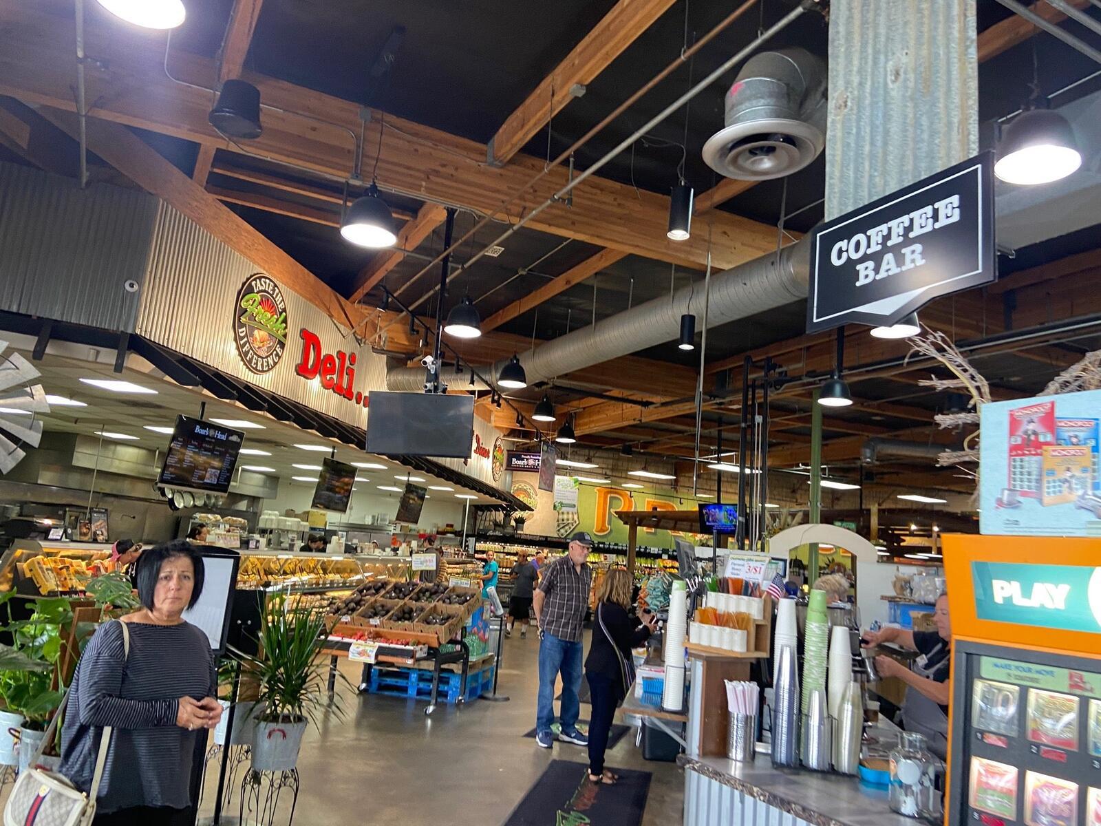 CALIFORNIA FRESH MARKET - Pismo Beach CA - Hours, Directions, Reviews ...