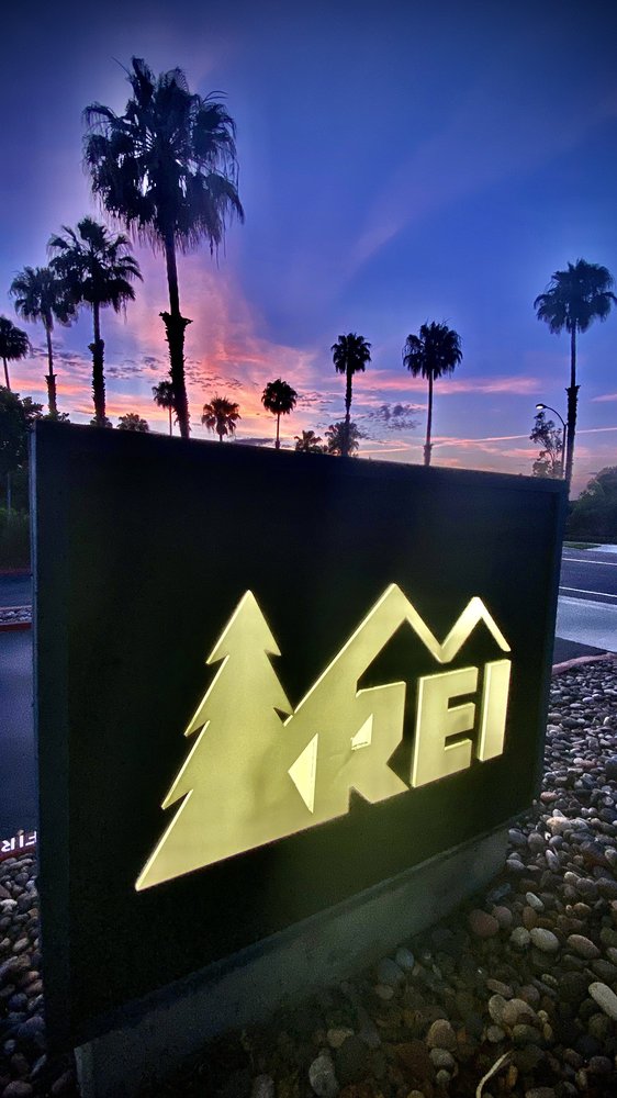 REI - 5556 Copley Dr, San Diego CA - Hours, Directions, Reviews ...