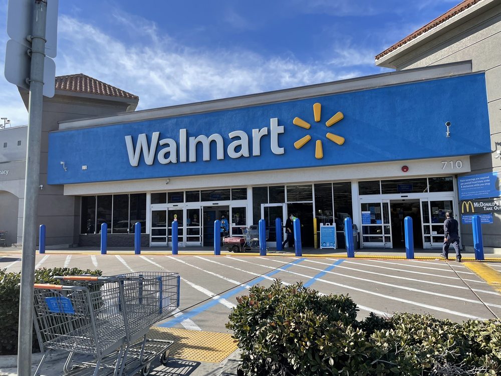 WALMART - 710 Dennery Rd, San Diego CA - Hours, Directions, Reviews ...