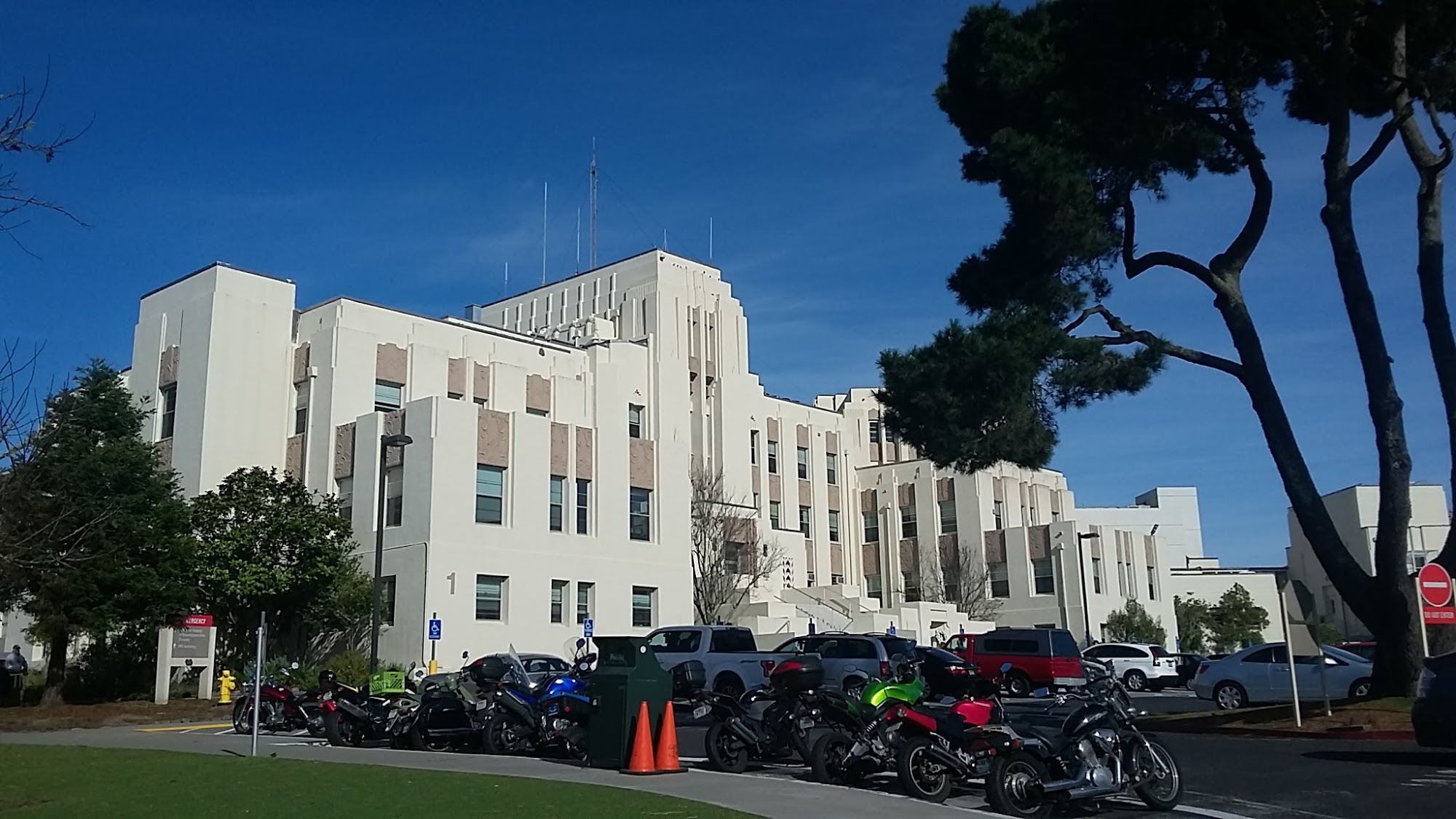 SAN FRANCISCO VA MEDICAL CENTER - San Francisco CA - Hours, Directions ...