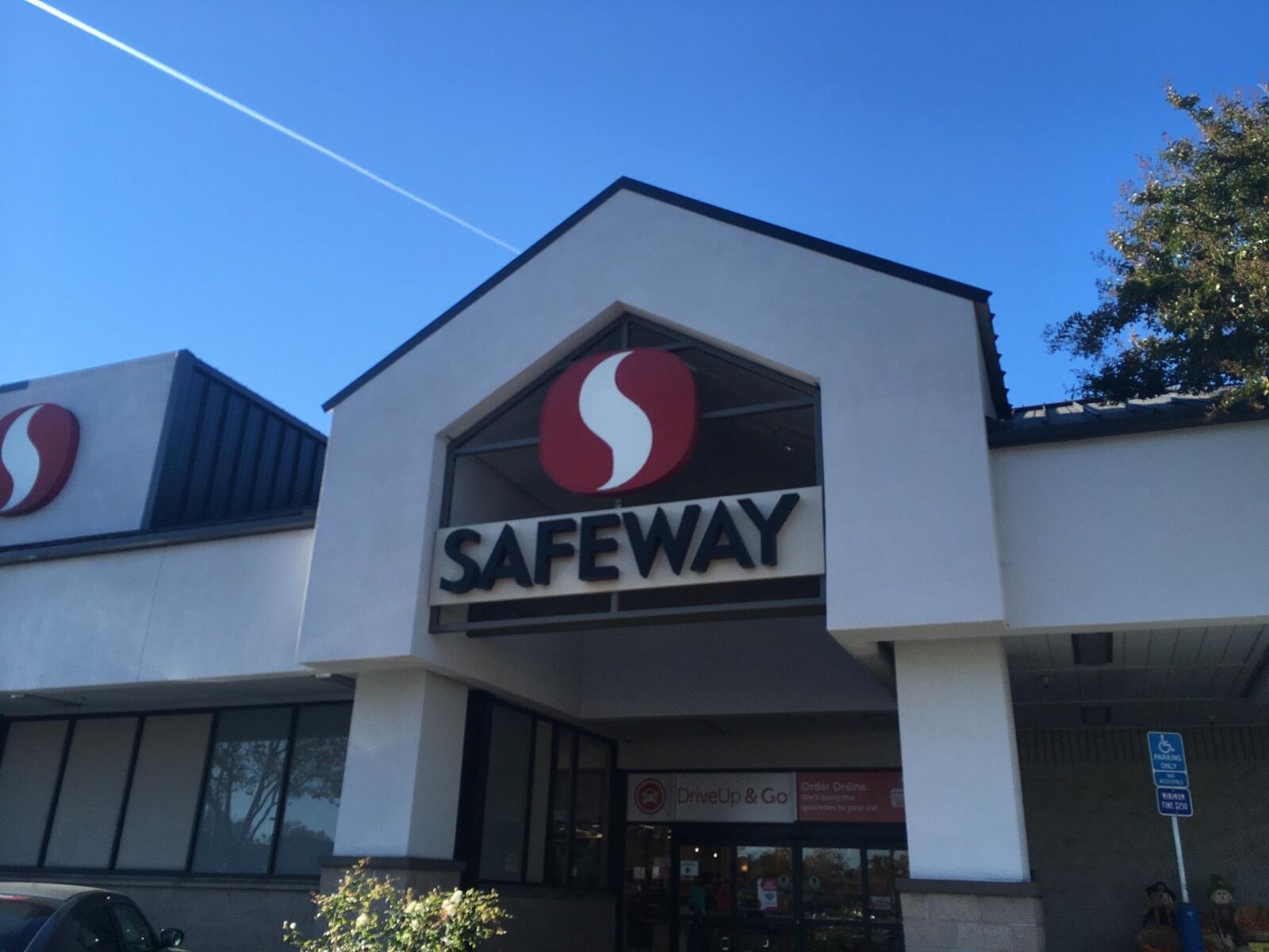 SAFEWAY - 699 Lewelling Blvd, San Leandro CA - Hours, Directions ...