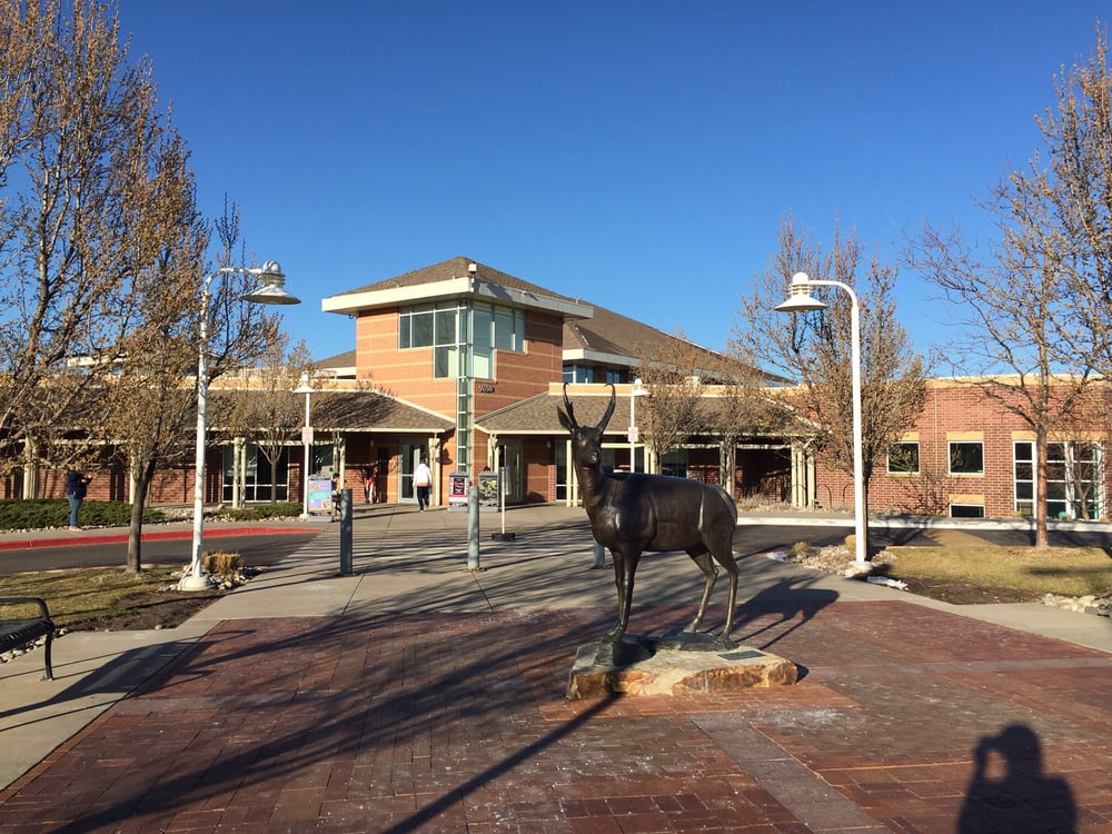 HIGHLANDS RANCH COMMUNITY ASSOCIATION - WESTRIDGE REC CENTER ...