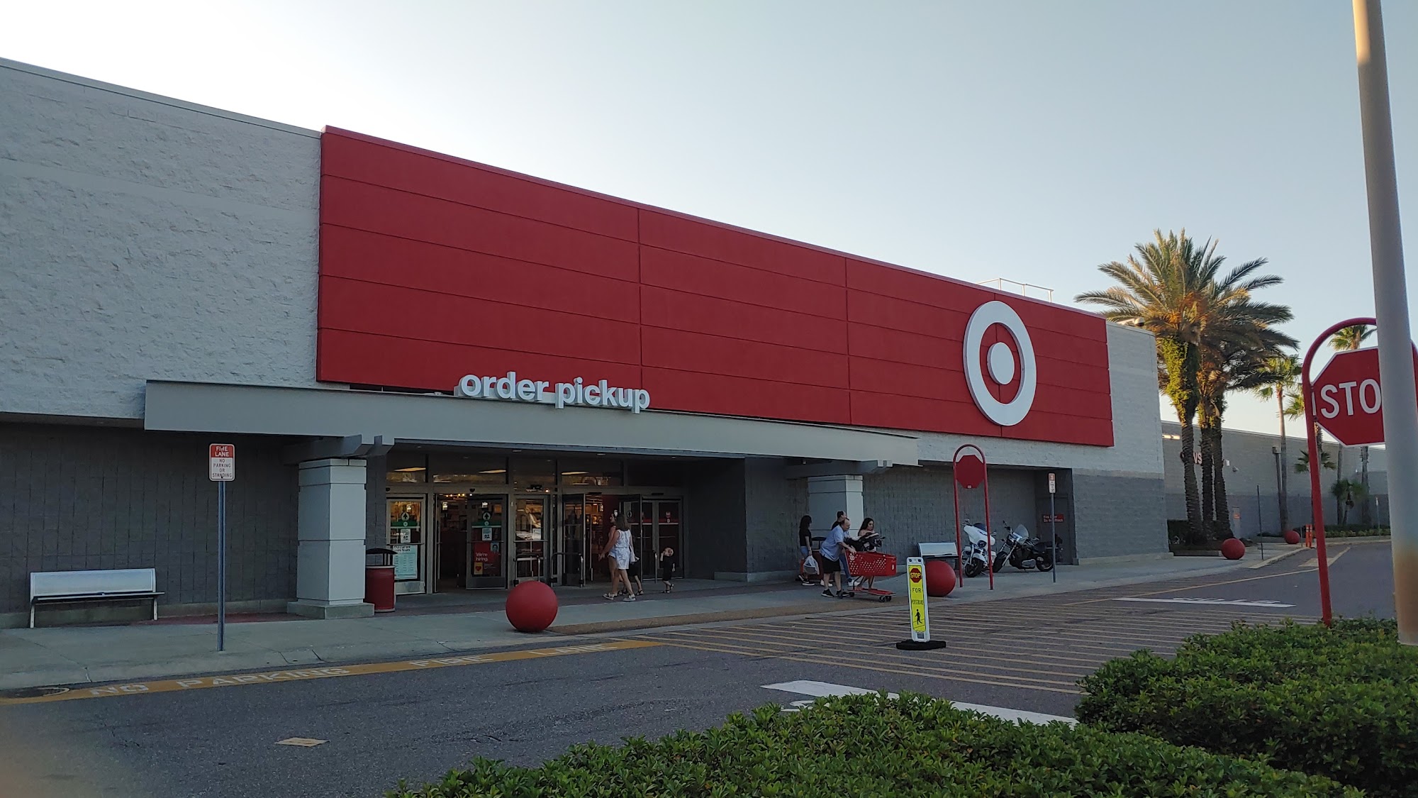 TARGET - 2380 W International Speedway Blvd, Daytona Beach FL - Hours ...