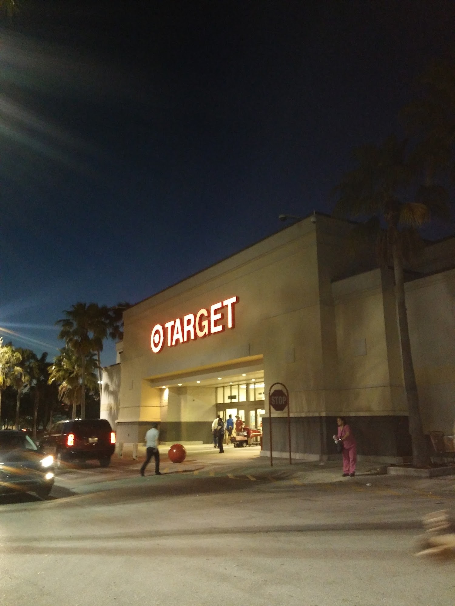 TARGET - 11253 Pines Blvd, Pembroke Pines FL - Hours, Directions ...