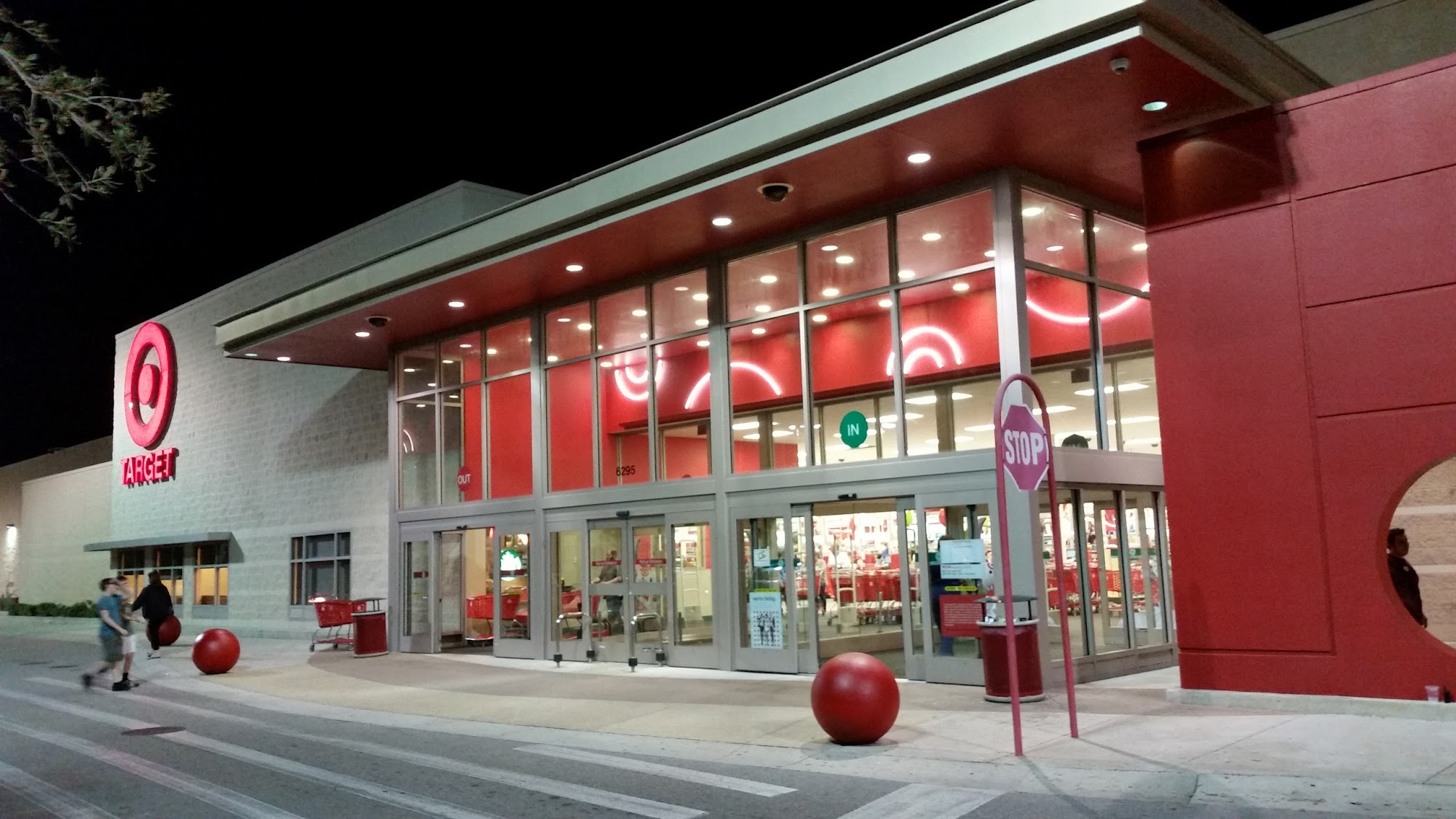 TARGET - 6295 W Waters Ave, Tampa FL - Hours, Directions, Reviews ...