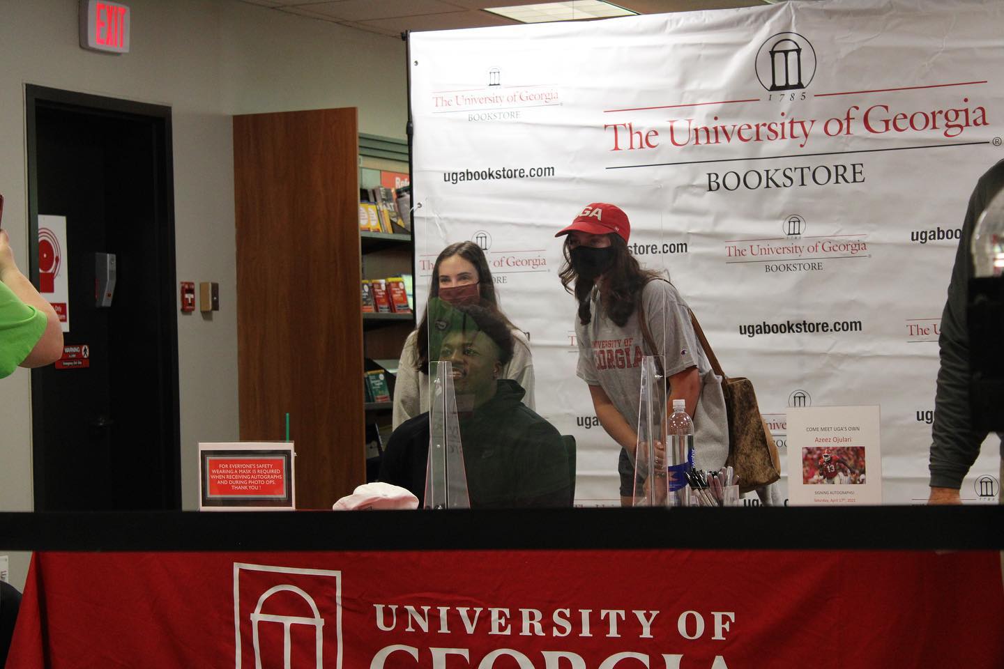 UNIVERSITY OF GEORGIA BOOKSTORE - Athens GA - Hours, Directions ...