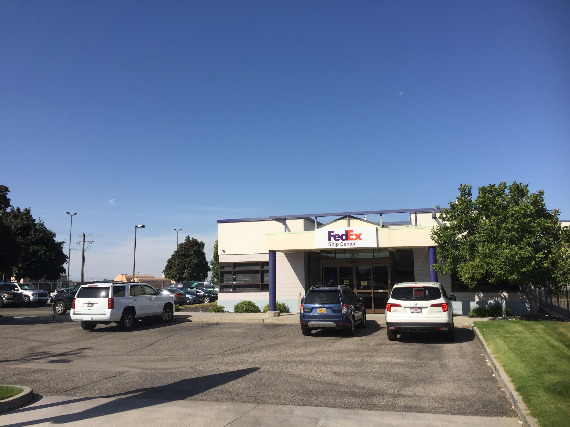 FEDEX SHIP CENTER - 2700 W Fred Smith St, Meridian ID - Hours ...