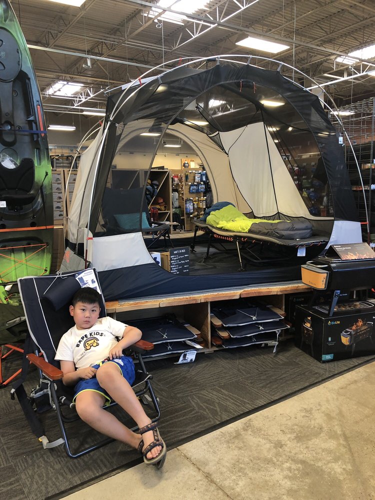 REI - 8300 W Emerald St, Boise ID - Hours, Directions, Reviews - Loc8NearMe