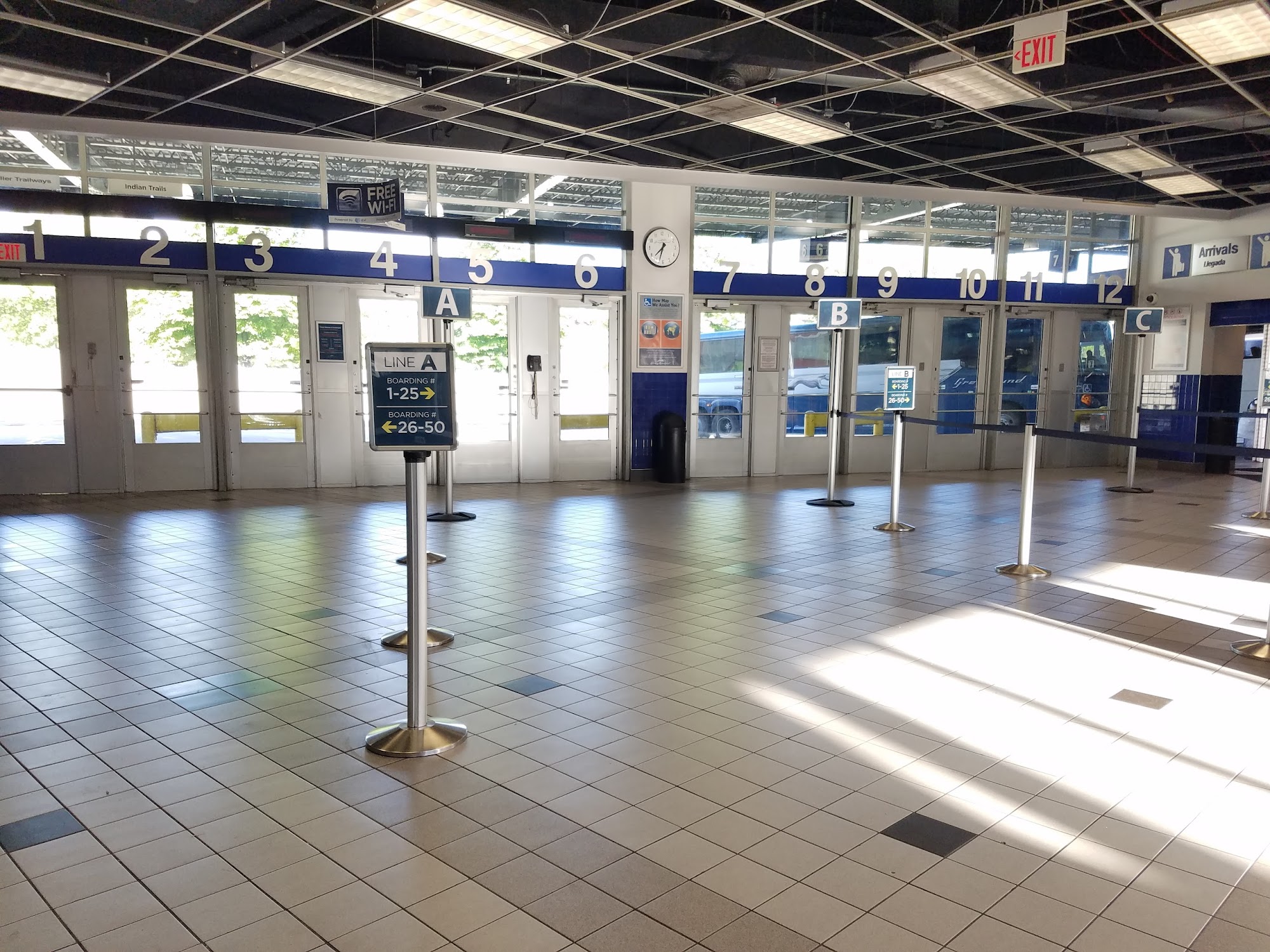 GREYHOUND: BUS STATION - Chicago IL - Hours, Directions, Reviews ...