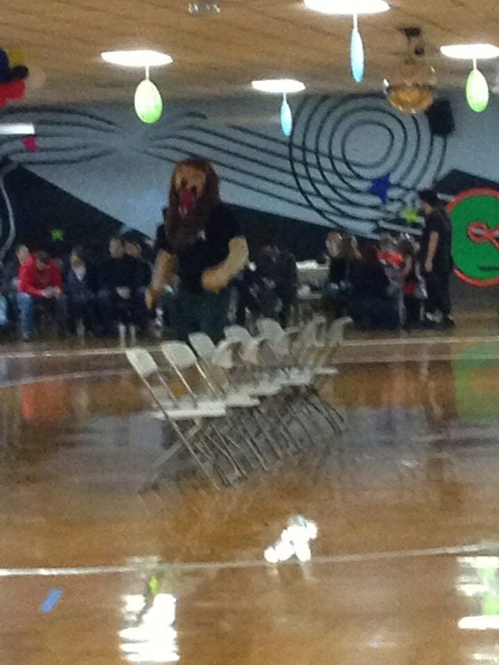 COACHLITE SKATE CENTER - Roselle IL - Hours, Directions, Reviews ...