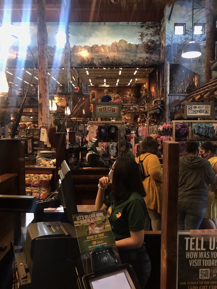 BASS PRO SHOPS - 6425 Daniel Burnham Dr, Portage IN - Hours, Directions ...