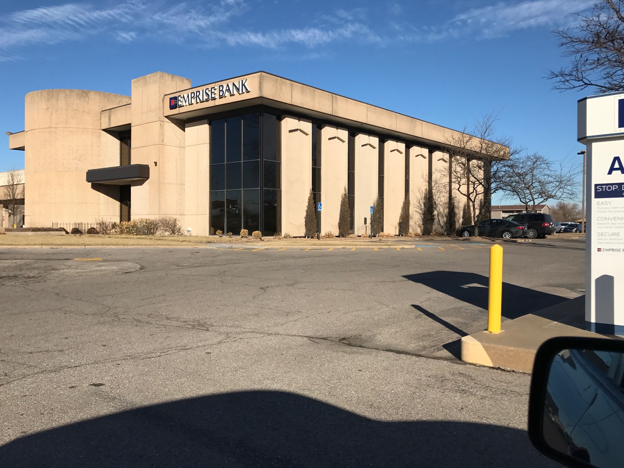 EMPRISE BANK - Wichita KS - Hours, Directions, Reviews - Loc8NearMe