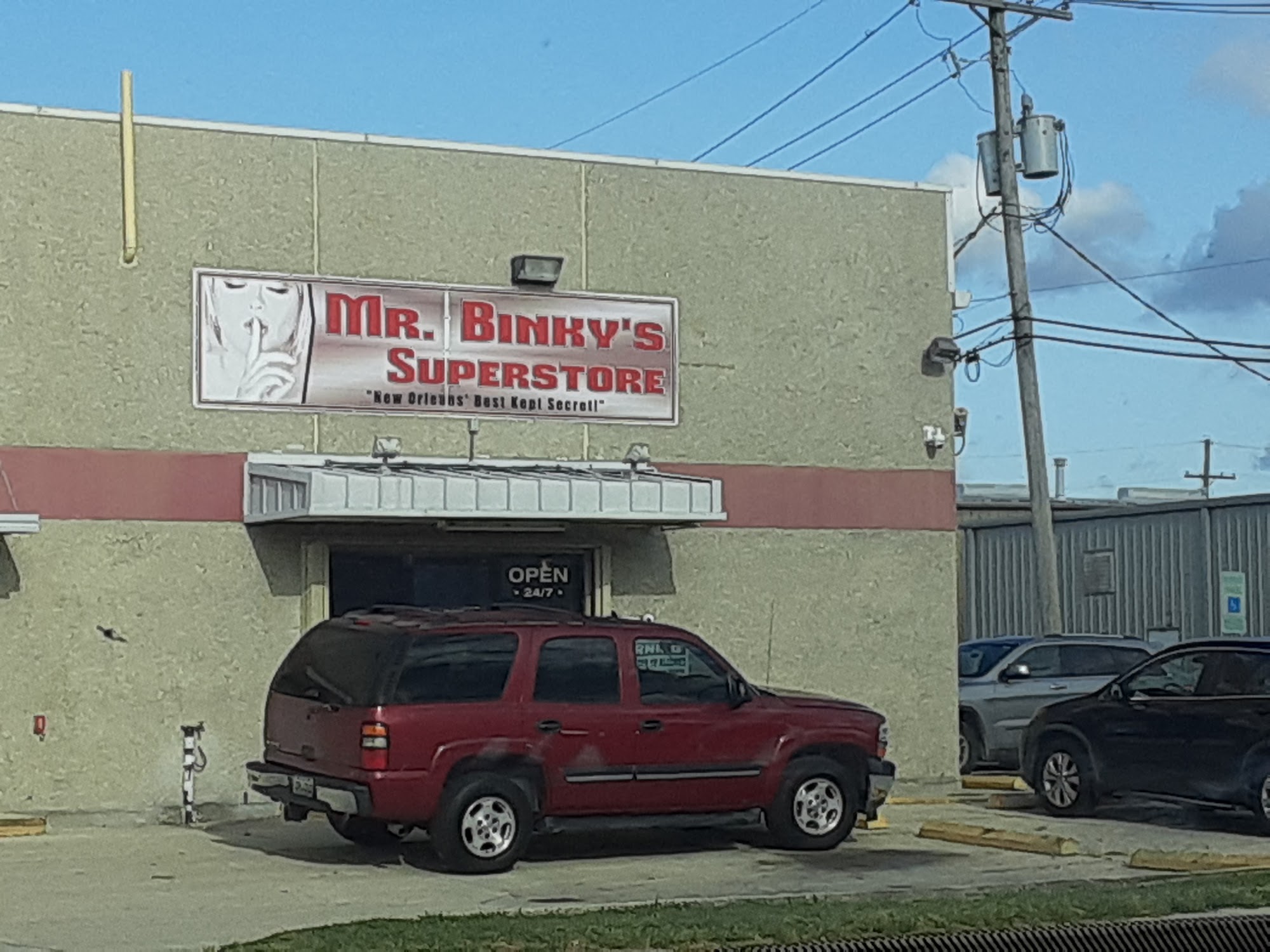 MR BINKY'S SUPERSTORE - Harahan LA - Hours, Directions, Reviews ...