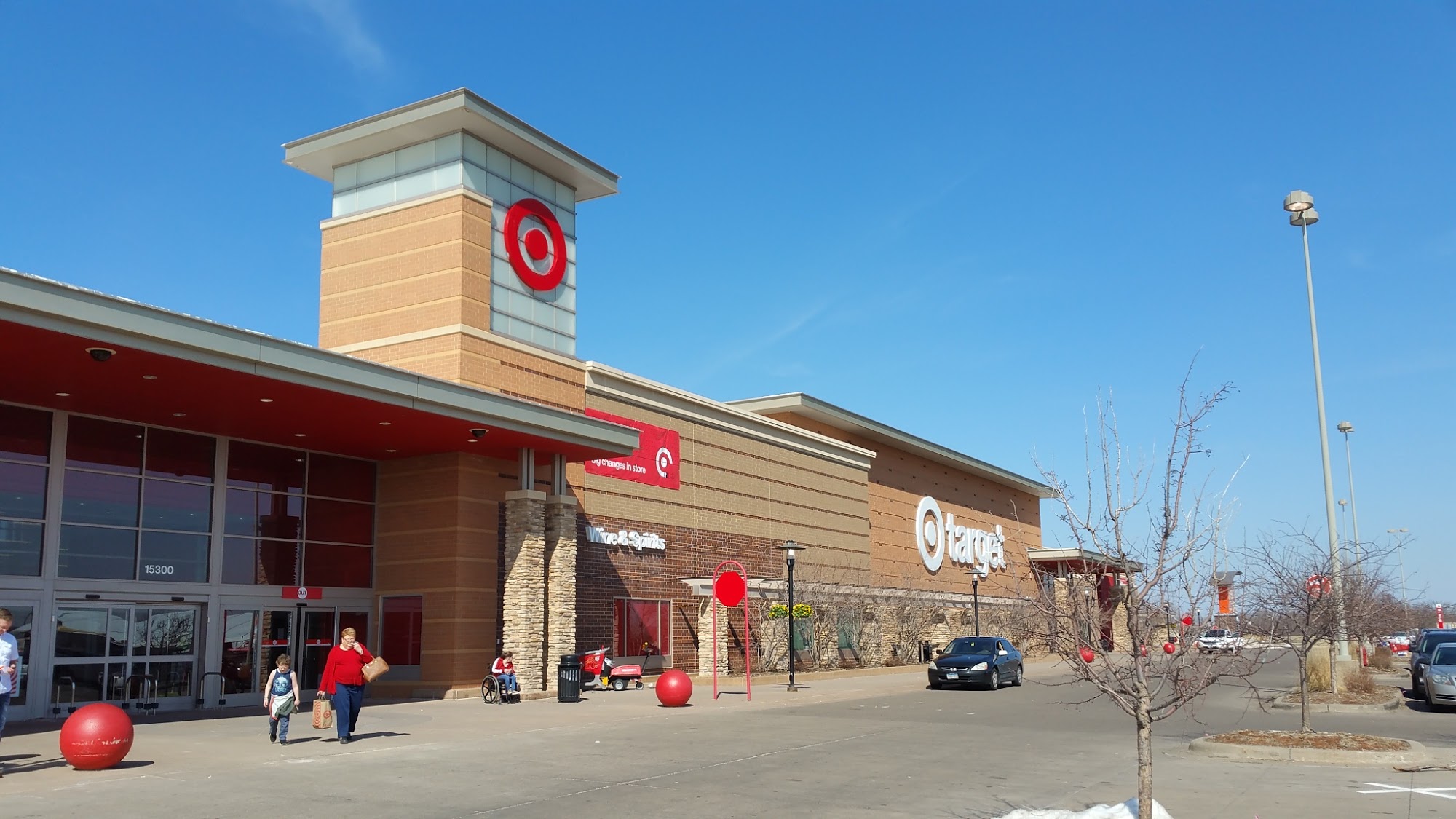 TARGET - 15300 Grove Cir N, Maple Grove MN - Hours, Directions, Reviews ...