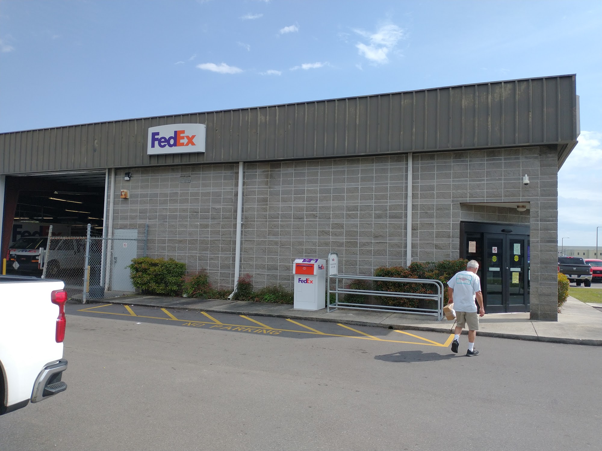 FEDEX SHIP CENTER - 10440 Express Dr, Gulfport MS - Hours, Directions ...