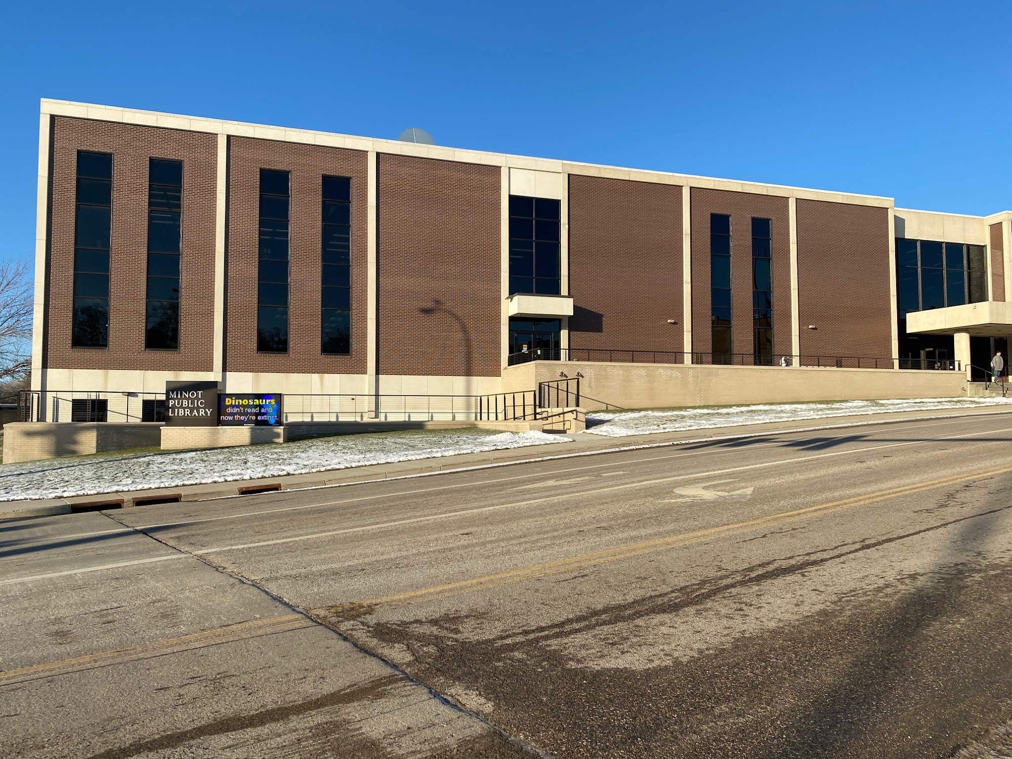 MINOT PUBLIC LIBRARY - Minot ND - Hours, Directions, Reviews - Loc8NearMe