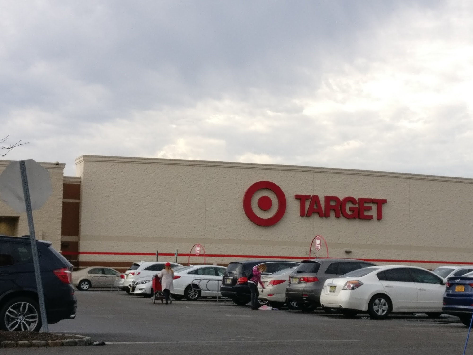 TARGET - 632 US-46 E, Fairfield NJ - Hours, Directions, Reviews ...