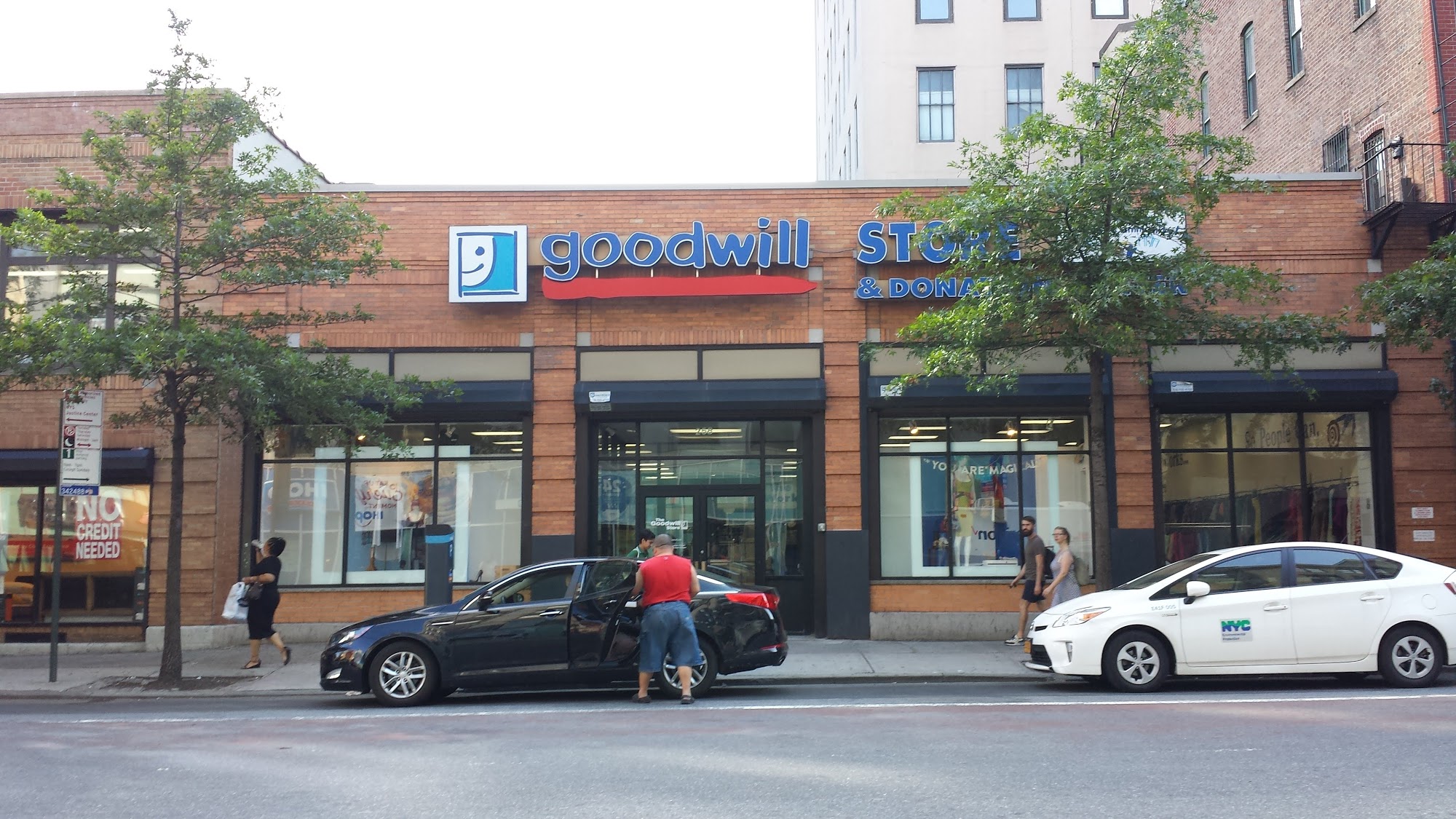 GOODWILL NYNJ STORE & DONATION CENTER - 258 Livingston St, Brooklyn NY ...