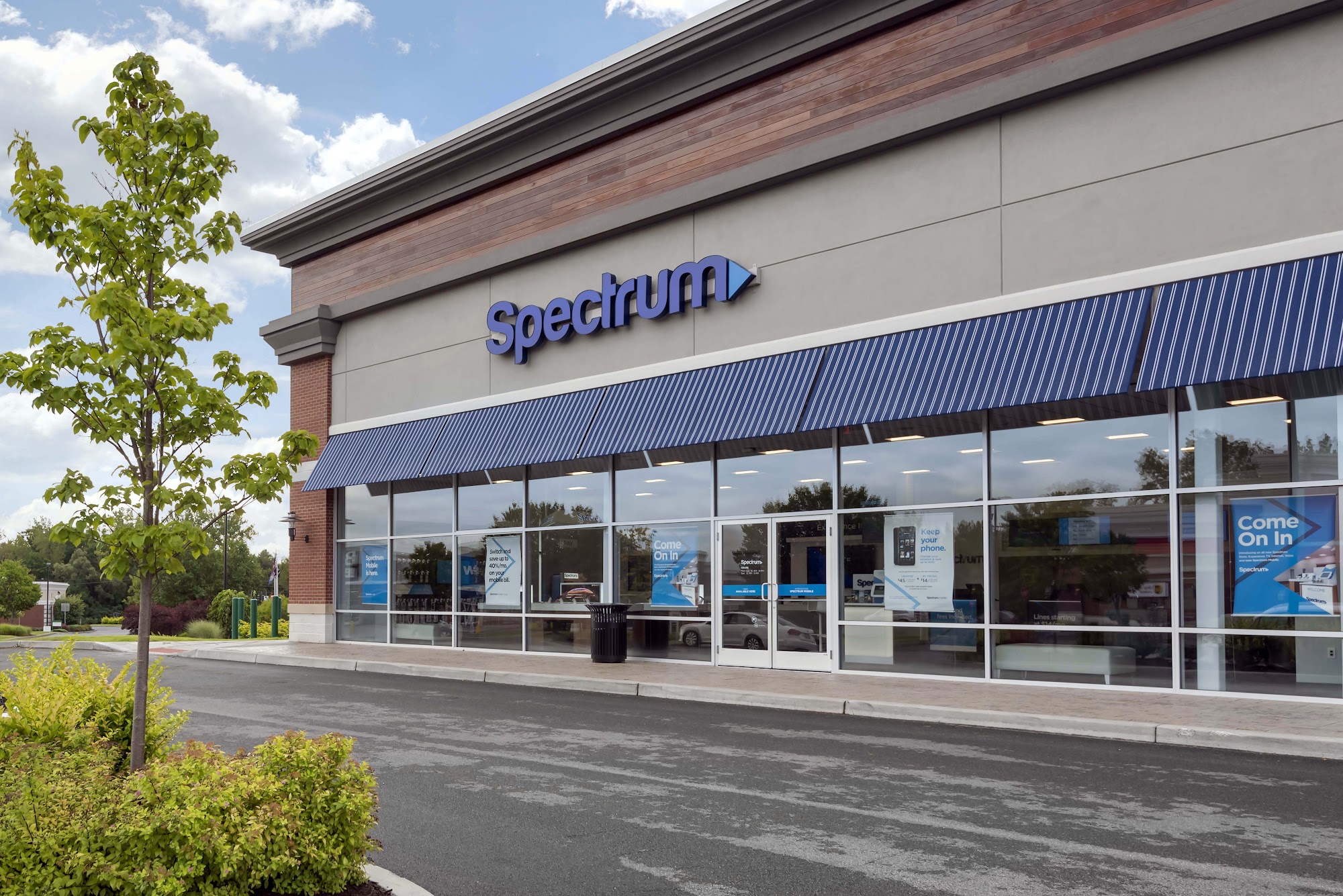 SPECTRUM STORE - 4797 Commercial Dr Suite 200, New Hartford NY - Hours ...