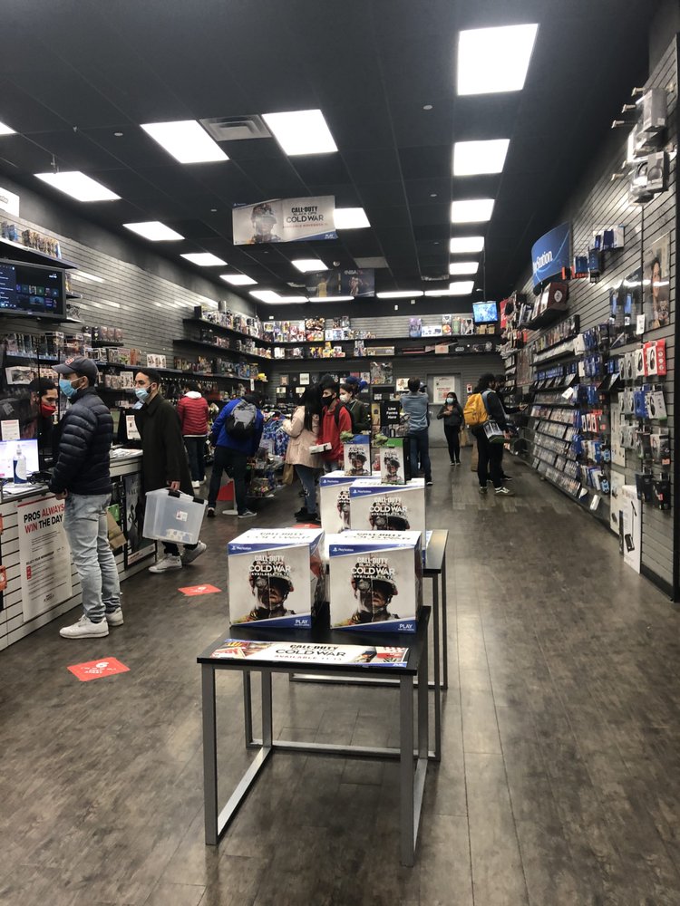 GAMESTOP - 32 E 14th St, New York NY - Hours, Directions, Reviews ...