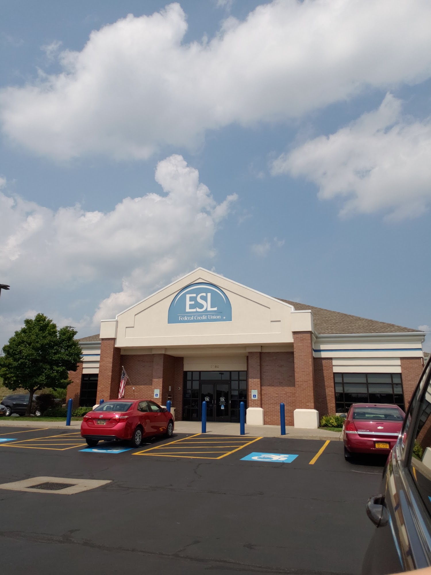 ESL FEDERAL CREDIT UNION - Rochester NY - Hours, Directions, Reviews ...