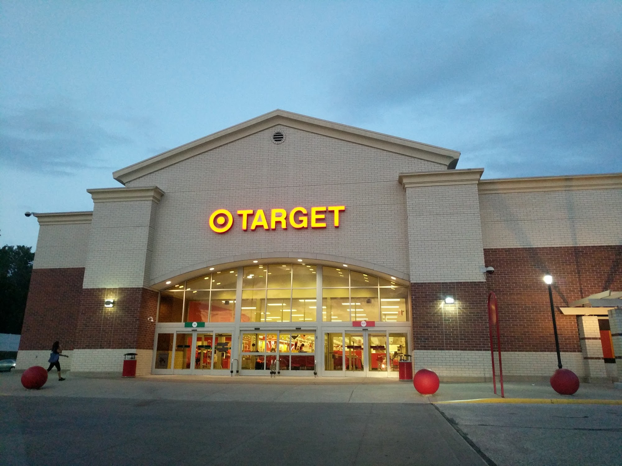 TARGET - 24646 Brookpark Rd, North Olmsted OH - Hours, Directions ...