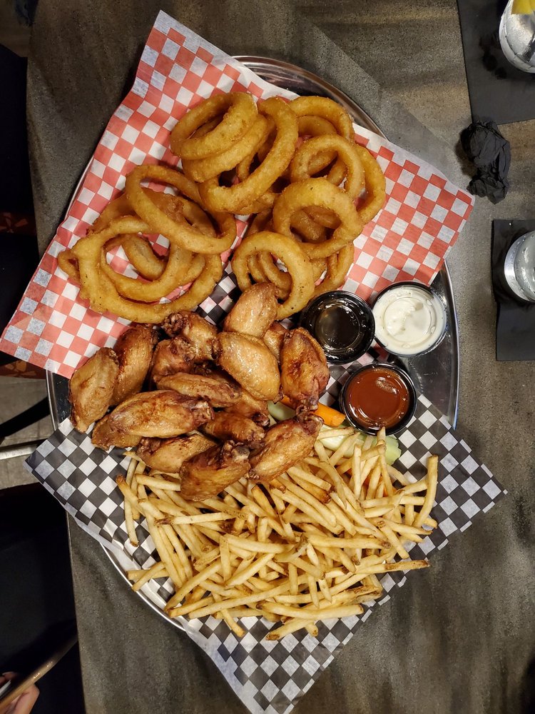 PLAYTIME BOWL & ENTERTAINMENT - North York ON - Hours, Directions ...