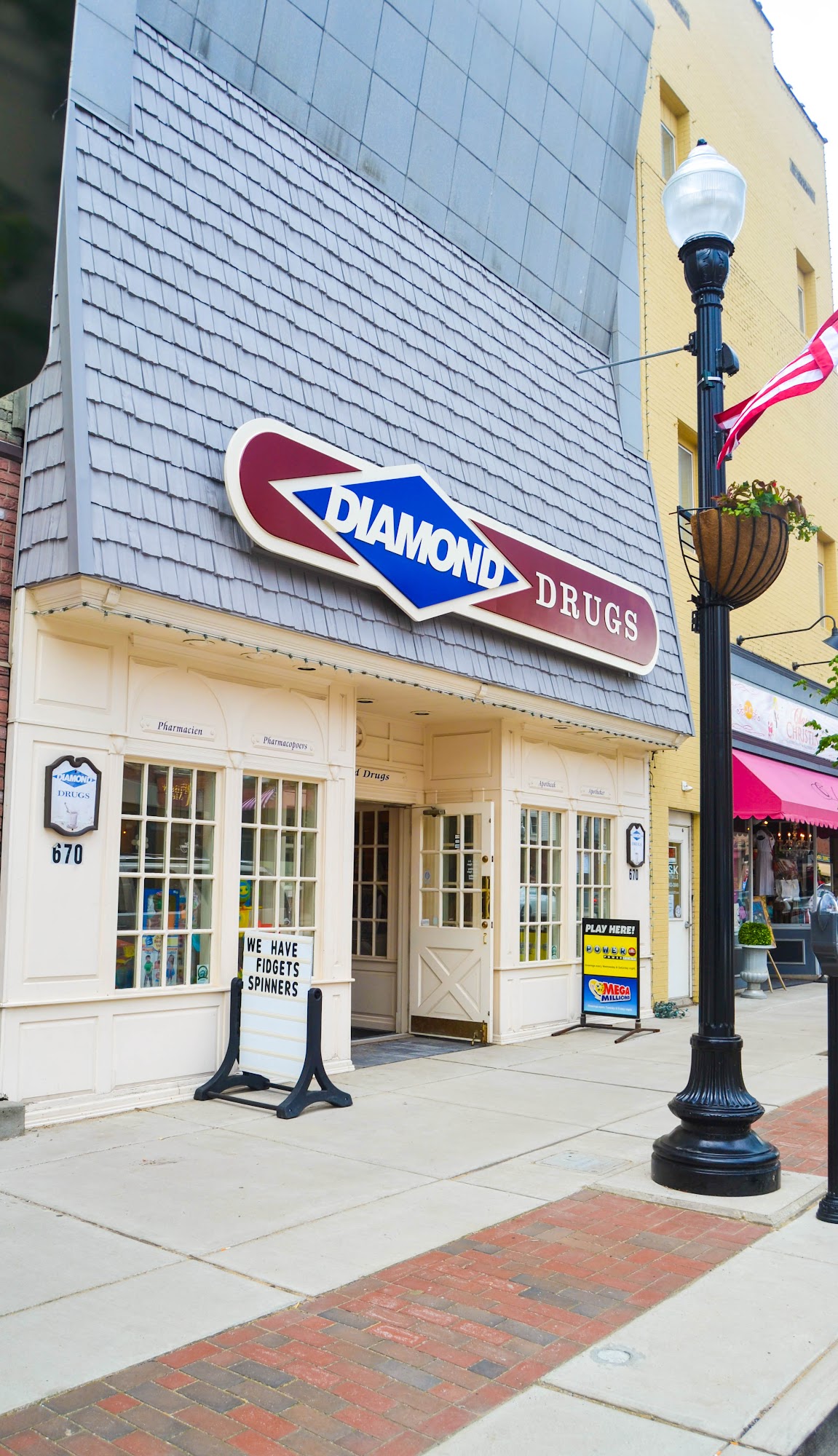DIAMOND DRUGS - Indiana PA - Hours, Directions, Reviews - Loc8NearMe