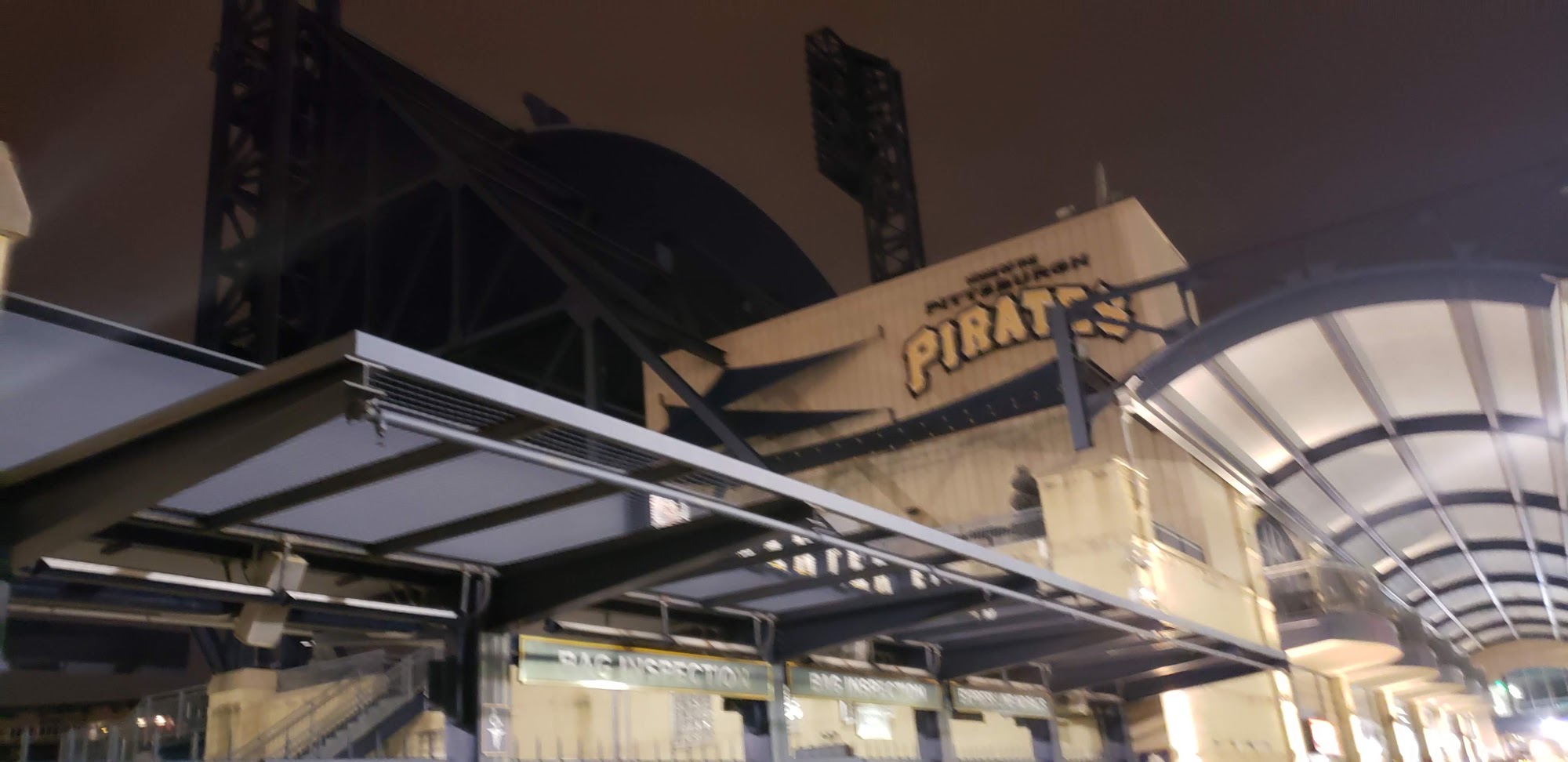 PITTSBURGH PIRATES TEAM STORE - Pittsburgh PA - Hours, Directions ...