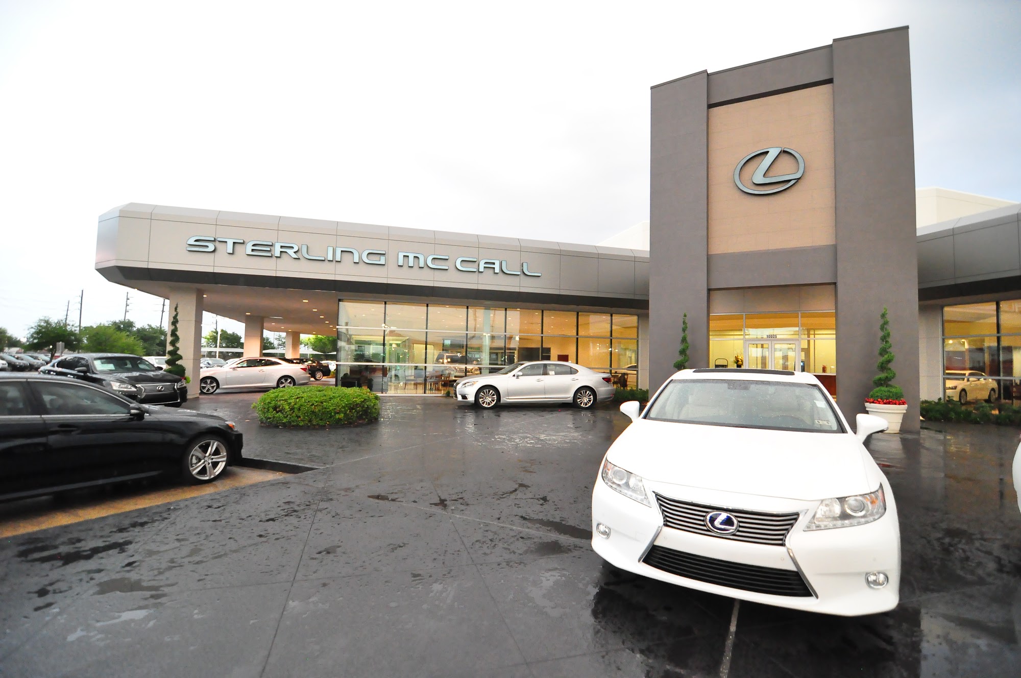STERLING MCCALL LEXUS - Houston TX - Hours, Directions, Reviews ...