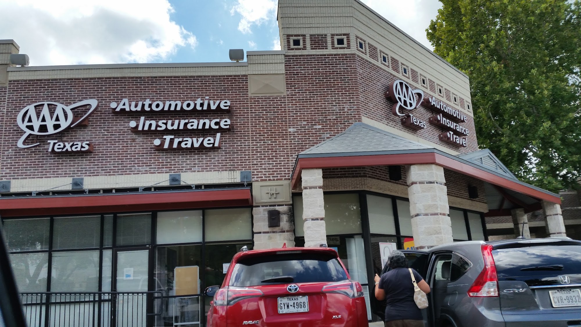 AAA SAN ANTONIO INSURANCE AND MEMBER SERVICES - 11075 I-10 Ste 309, San ...