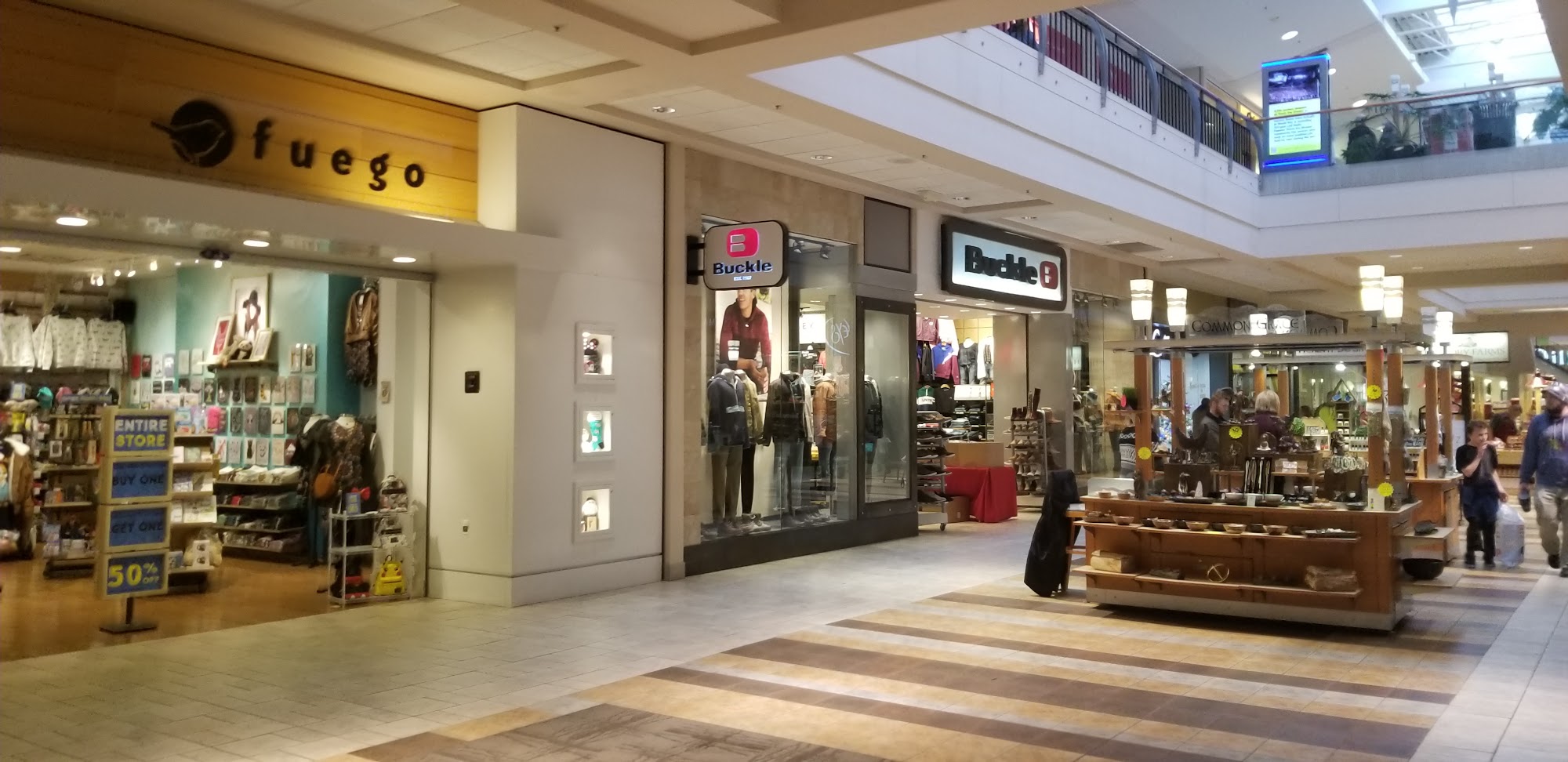 LAYTON HILLS MALL - Layton UT - Hours, Directions, Reviews - Loc8NearMe