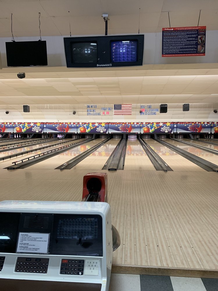 BOWL AMERICA FAIRFAX - Fairfax VA - Hours, Directions, Reviews - Loc8NearMe