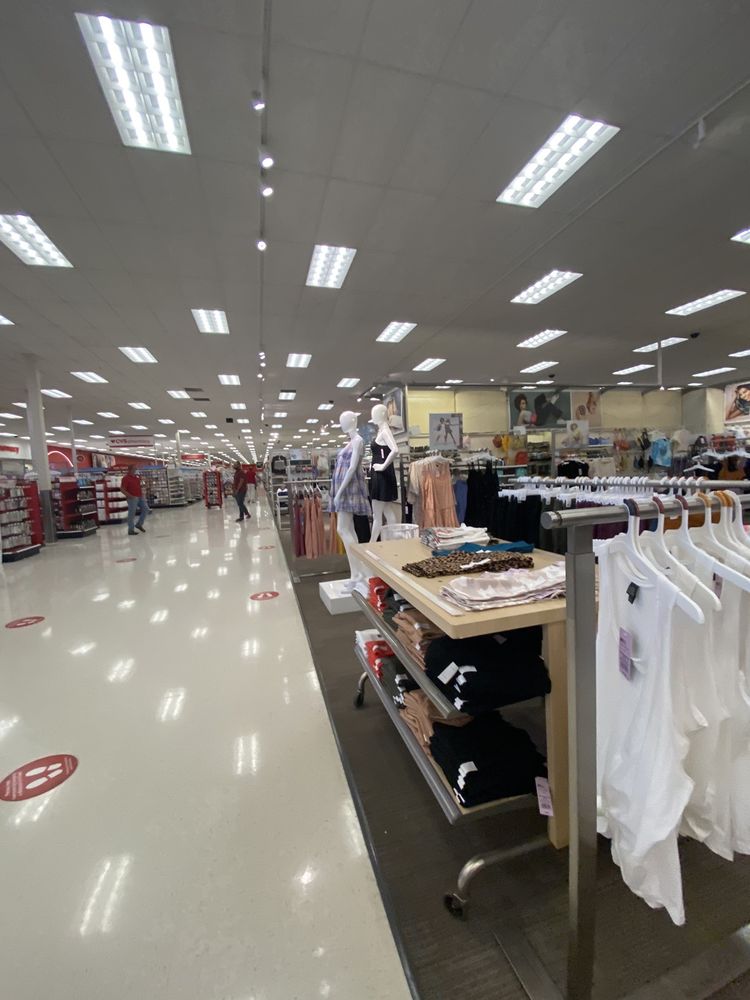 TARGET - 5001 Holt Ave, Hampton VA - Hours, Directions, Reviews ...