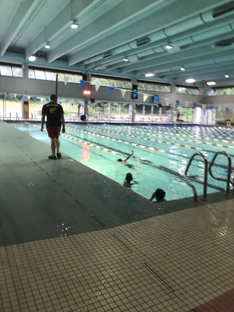 SPRING HILL REC CENTER - McLean VA - Hours, Directions, Reviews ...