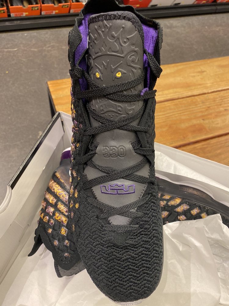 THE OUTLET COLLECTION SEATTLE - Auburn WA - Hours, Directions, Reviews ...