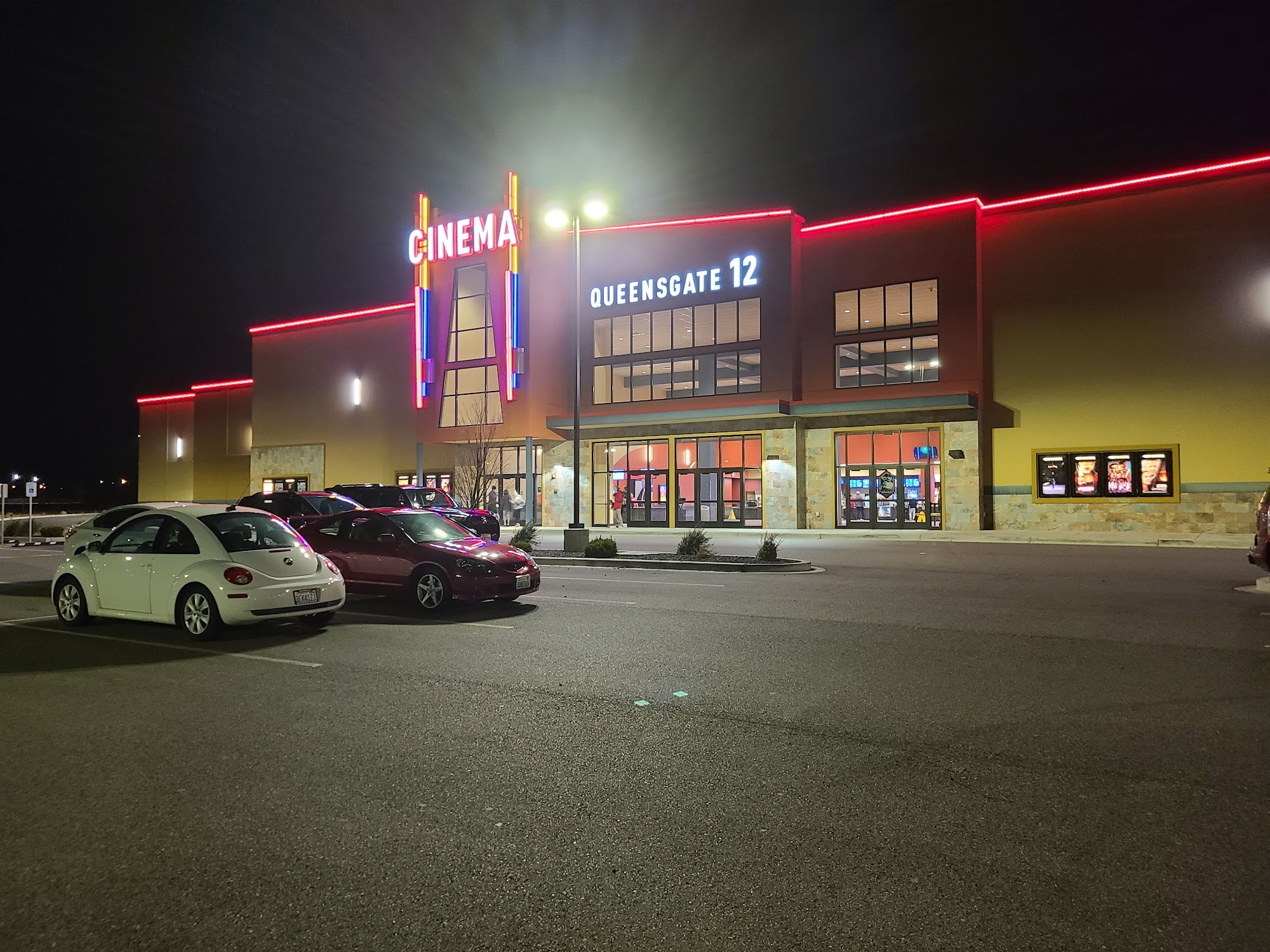 FAIRCHILD CINEMAS - QUEENSGATE 12 - Richland WA - Hours, Directions ...