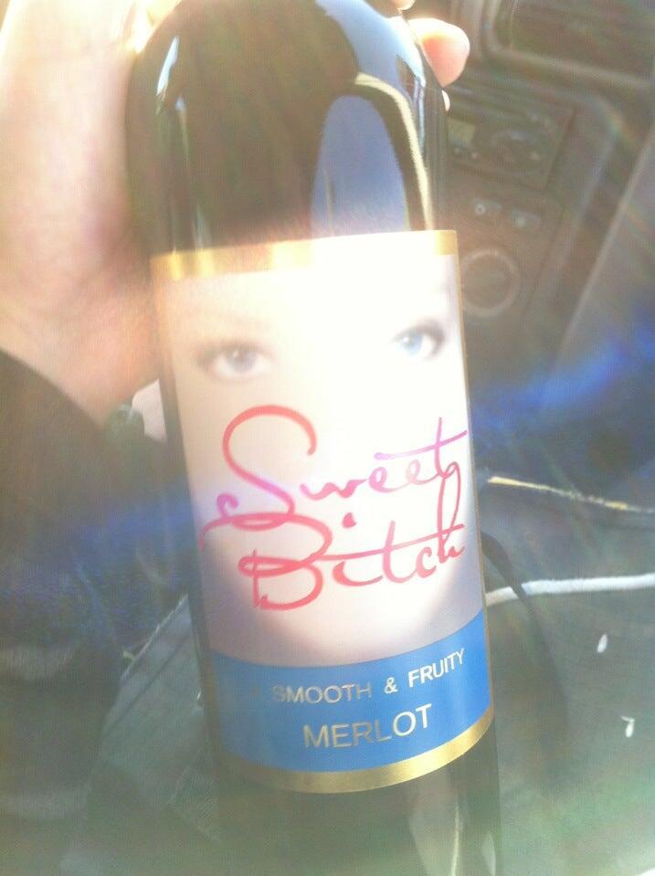 HILLTOP RED APPLE - Seattle WA - Hours, Directions, Reviews - Loc8NearMe