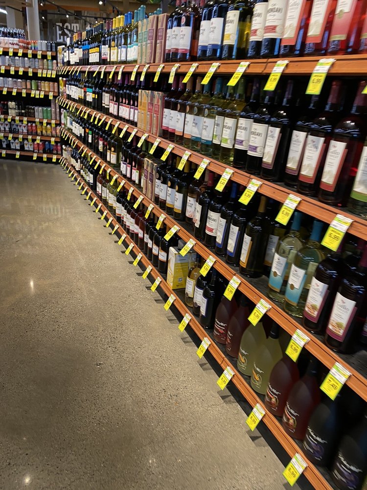 YOKE'S FRESH MARKET - FOOTHILLS - Spokane WA - Hours, Directions ...