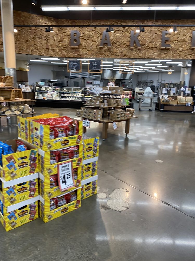 YOKE'S FRESH MARKET - FOOTHILLS - Spokane WA - Hours, Directions ...
