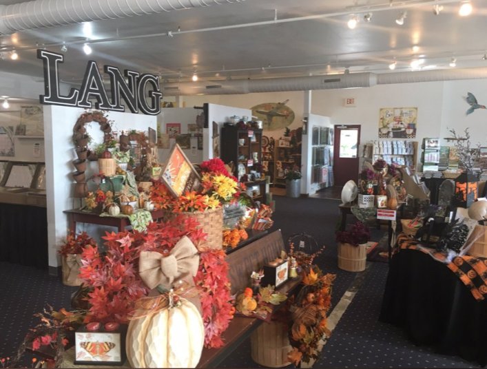 LANG SEASONAL OUTLET - BROOKFIELD - Brookfield WI - Hours, Directions ...