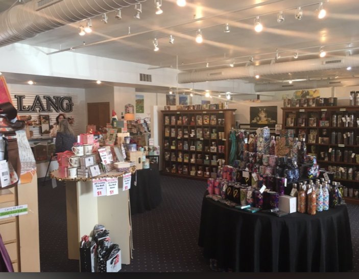 LANG SEASONAL OUTLET - BROOKFIELD - Brookfield WI - Hours, Directions ...