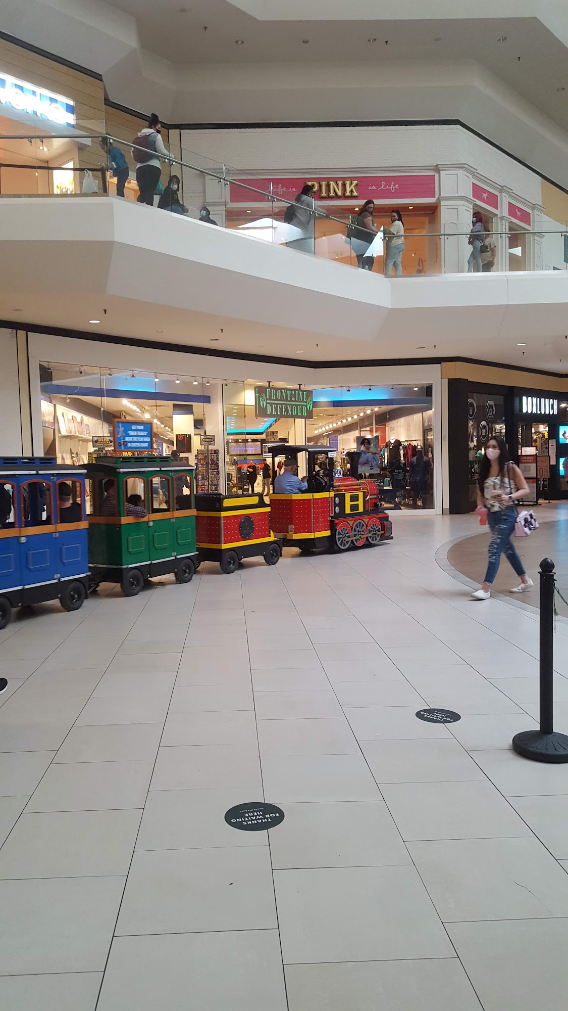 SOUTHRIDGE MALL - Greendale WI - Hours, Directions, Reviews - Loc8NearMe