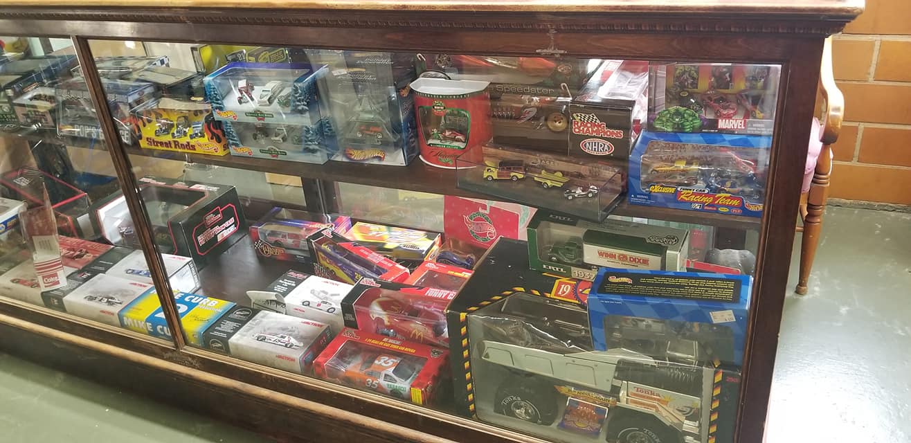 HOLMEN LOCKER & MEAT MARKET - Holmen WI - Hours, Directions, Reviews ...