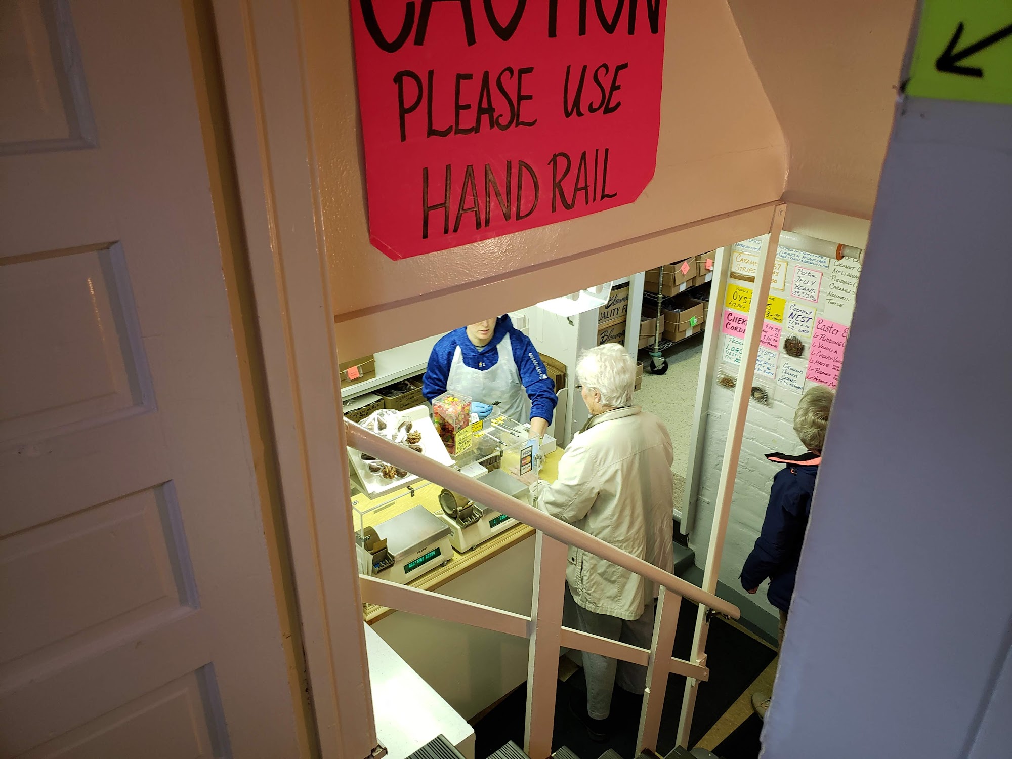 HUGHES' HOME MAID CHOCOLATES SHOP - Oshkosh WI - Hours, Directions ...